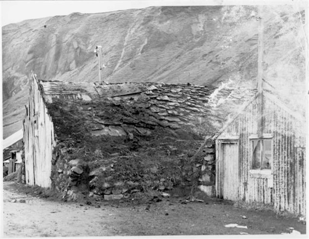 Kjarval the beloved artist — Sögur, menning og náttúra